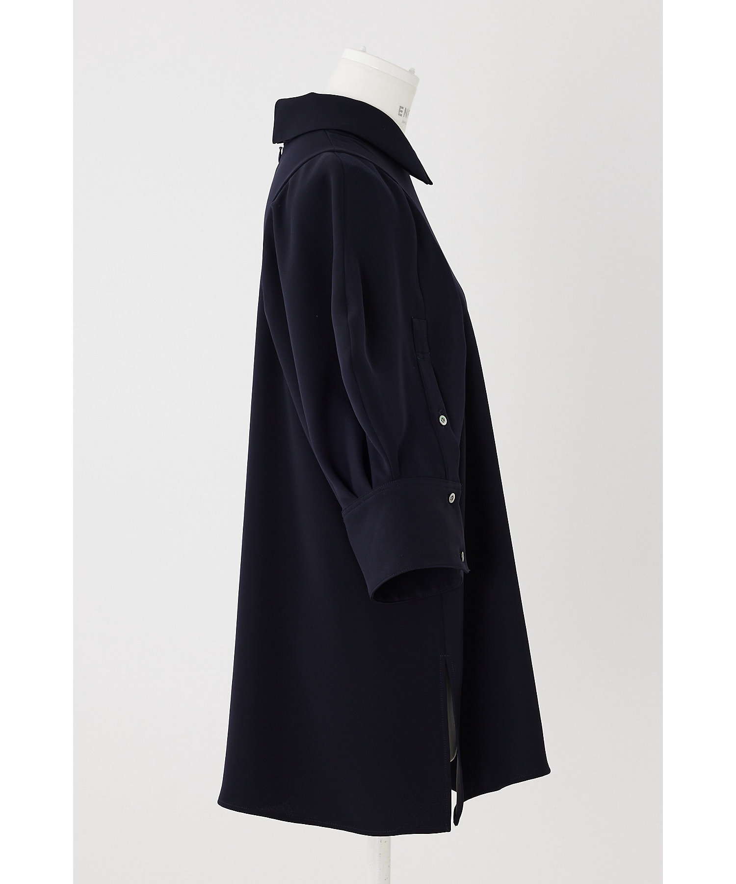 COLLARED FLARE PULLOVER COLLARED FLARE PULLOVER