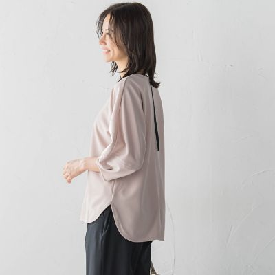 WEB限定】フォルムスリーブバックジップトップス≪洗濯機で洗える