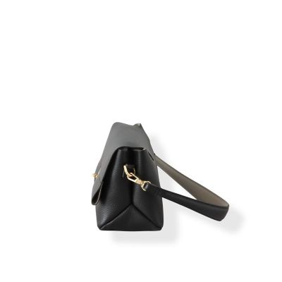 VIOLAd'ORO】フェイスレザー2wayショルダーバッグ | la.f